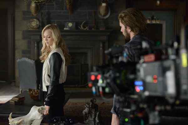 TV – Canadian Werewolf Series ‘Bitten’ Coming To SyFy in 2014! – Horror ...