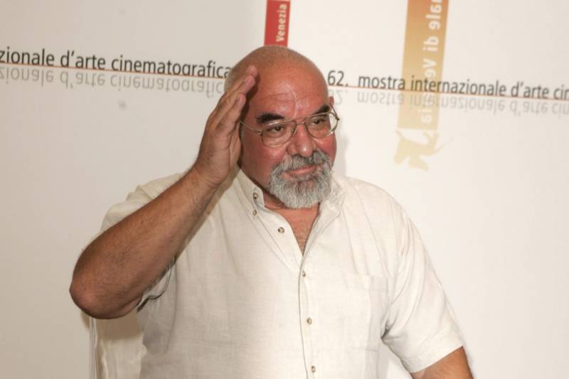 Stuart Gordon, Director of Re-Animator and From Beyond, Has Passed Away ...